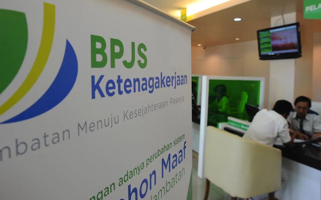 Perhitungan Iuran BPJS Ketenagakerjaan Terbaru 2023 - LokerPintar.id Perhitungan Iuran BPJS Ketenagakerjaan Terbaru 2023 - LokerPintar.id